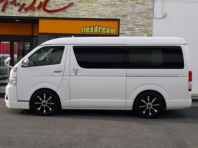 新車6速AT ハイエースワゴン GL(TRH214W) FD 新車6速AT ハイエースワゴン GL(TRH214W) FD